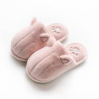 China Ladies winter warm home slippers cartoon cat shoes soft sole house indoor slippers bedroom winter fluffy house shoes for sale