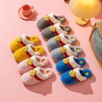 China Ladies Cute Cozy Flat Shoes Plush Fur Customized Slip On Memory Foam Flat Shoes for sale