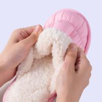 China Unisex good Fabric solid color Indoor Plush House Cotton Women Winter home Slipper in stock lining shoes female fur slippers for sale