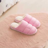 China Unisex good Fabric solid color Indoor Plush House Cotton Women Winter home Slipper in stock lining shoes female fur slippers for sale