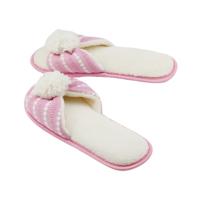 China autumn and winter women pink fluffy fur house indoor slides  slippers lovely open toe house shoes for sale
