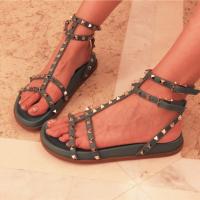 China custom designer new trend Rivets outdoor shoes girl flat sandals for ladies Refinement comfort women footwear slippers for sale