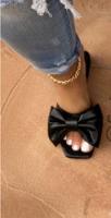 China 2022 designer slippers cute fashion big bowknot upper summer outdoor shoes non-slip comfortable women sandals Flats for sale