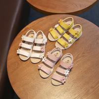 China 2022 Summer New Arrival Casual Soft lightweight Kids Slippers fashion flower decoration upper children's sandal shoes for sale
