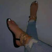China New arrival 2022 shoes beach fashion chain decoration outdoor non-slip slippers lightweight women flat sandals for sale