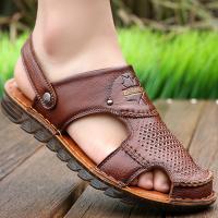 China Summer new closed toe sandals mens wholesale fashion trend slippers men cowhide upper beach casual shoes for sale