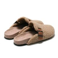 China 2021 Autumn New Plush Slippers Lady Flat Outer Wear Slippers Winter Comfortable Girs Fashion sherpa Slippers casual shoes woman for sale