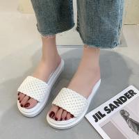China Flat Bottom Summer Beach Shoes Woven Upper Solid Color Soft for sale