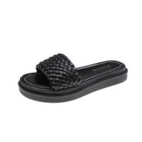 China Flat Bottom Summer Beach Shoes Woven Upper Solid Color Soft for sale