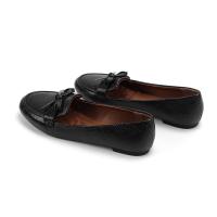 China Stylish Ladies  Comfortable Solid Color Flat Sweet PU Casual Shoes for sale