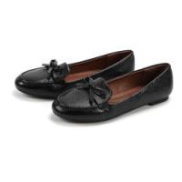 China Stylish Ladies  Comfortable Solid Color Flat Sweet PU Casual Shoes for sale
