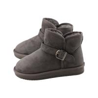 China Women Classic Warm Fur Boots Fashion Flat Heels  Solid Pattern for sale