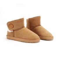 China Best Selling Winter Flat Heel Non Slip Women  Fluffy Wool Outdoor Boots for sale