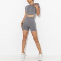 China 2022 Wholesale fashionable yoga seamless short leggings and sexy crop top two-piece sports clothing manufacturer for sale