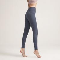 China 2021 summer women's new fashion fitness trouser Peach hip tight waist casual yoga pants with side pocket leggings for women for sale