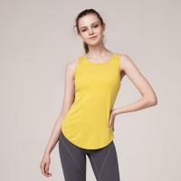 China 2021 new women sports set Irregular breathable vest solid color high waist quick dry exercise fitness peach buttocks shorts for sale