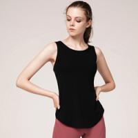 China 2021 new women sports set Irregular breathable vest solid color high waist quick dry exercise fitness peach buttocks shorts for sale