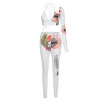 China 2021 new design fitness clothes women sexy sportswear one shoulder sexy running gym wear ladies two piece sports set for sale