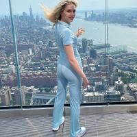 China Wholesale Custom Women Fashion Yoga Set Solid Color Velvet High Waist Hip Lift Tight Straight Casual yoga Pants Suit Ladies one for sale