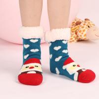 China new design ladies anti-slip socks breathable knitted socks with heart pattern warm casual ankle socks for sale