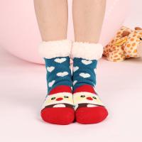 China new design ladies anti-slip socks breathable knitted socks with heart pattern warm casual ankle socks for sale