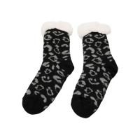 China Customized Leopard Thick Warm Clouds Fabric Slipper Socks  Fuzzy Fleece Dot Women Slipper Socks for sale