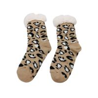 China Customized Leopard Thick Warm Clouds Fabric Slipper Socks  Fuzzy Fleece Dot Women Slipper Socks for sale