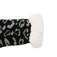 China Customized Leopard Thick Warm Clouds Fabric Slipper Socks  Fuzzy Fleece Dot Women Slipper Socks for sale