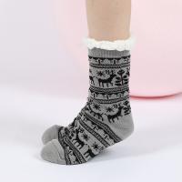 China 2021 hot sell women new skin-friendly casual socks non-slip faux fur Lining Fuzzy Slipper Socks with Christmas pattern for sale