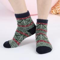 China 2021 new design female knitted skin-friendly socks non-slip soft green durable casual ankle socks for sale