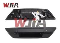 China 69090-0K350 Tailgate Handle With Key Hole For Toyota Hilux Revo 2015-2022 for sale