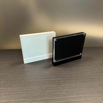 China Customizable Magnetic Photo Frame With Wooden Texture For Desktop Display for sale