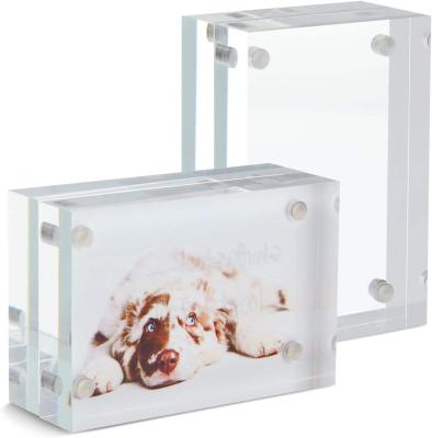 China High Clarity 5x7 Acrylic Frames Magnetic Perspex Photo Frames for sale