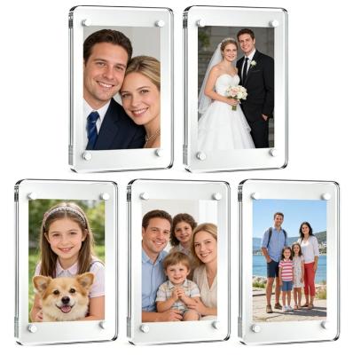 China Clear Custom Size Acrylic Frame 4x4 Inches With Magnetic Closure For Versatile Display for sale