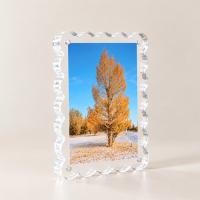 China 4x6 Inch Vertical Scalloped Edges Acrylic Frameless Frames Perspex Clip Frames for sale
