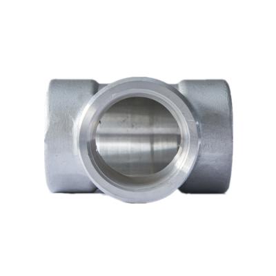 China Galvanized Threaded Pipe Fitting 45 90 Degree Elbow Customized Threaded Equal Tee for sale