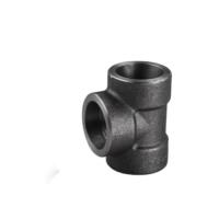 China Industrial Chemical Pipe Fittings Carbon Steel Butt Welded Tee Customized for sale