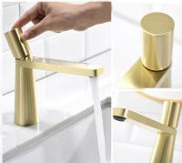 China Contemporary Bathroom Kitchen Faucet Tap For Wash Face Basin Character Scarecrow for sale