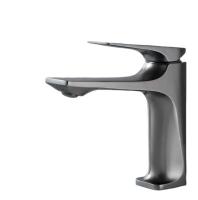 China Chrome Centerset Bathroom Kitchen Faucet Tap With Drain 4 Inch Single Hole for sale
