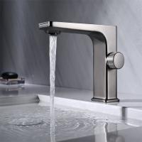 China Modern Nickel Bathroom Vanity Faucet Single Hole With Drain ‎5Inch for sale