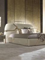 China Lapiaz King Upholstered Platform Bed Inlaid Gold Stainless Steel for sale