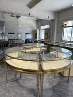 China Custom Modern Jewelry Display Showcase Round Counter Top Cabinet for sale