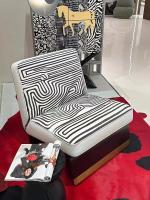 China Black White Texture Custom Sofa Bed With Metal Leisure Chair for sale
