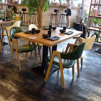 China Custom Dining Furniture Green Wood Chair Cafe Loft Table Hotel Restaurant Banquet for sale