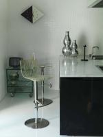 China Polishing Hotel Restaurant Furniture Transparent Adjustable Bar Stools for sale