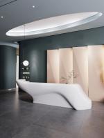 China White Lacquered Fiberglass Reception Desk For Hotel Lobby Beauty Salon for sale