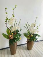 China Ground Vase Standing Floor Planter Creates Hotel Commercial Area Standard for sale