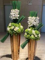 China Golden Stainless Steel Outer Frame Planter Plant Bottle For Hotel for sale