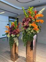 China Golden Stainless Steel Outer Frame Planter Plant Bottle For Hotel for sale