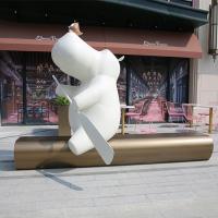 China Sky Street Fiberglass Leisure Bench With Sculpture Ornament Outdoor Commercial Street Park for sale